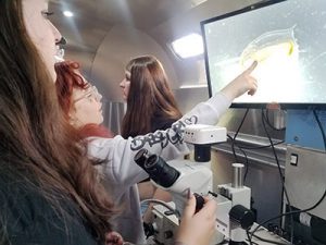 Students explore science aboard the BioBus - Watervliet City School ...