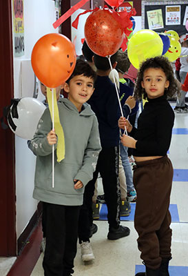 Creativity soars in second-grade balloon parade - Watervliet City ...